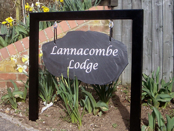 Stone Hanging House Signs with Steel Frame or Wall Brackets
